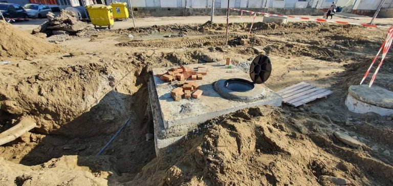 Ceban: Lucrările la rețeaua de apeduct și canalizare de pe str ...