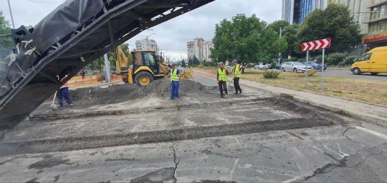 Ceban, despre lucrările de reparație pe străzile 31 august 1989 ...