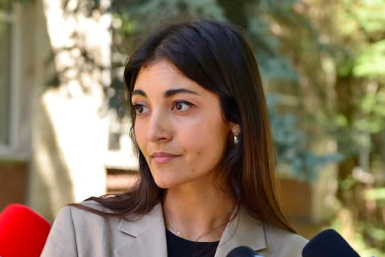 Guvernarea, duplicitară în raport cu administrațiile locale. Olga Ursu ...